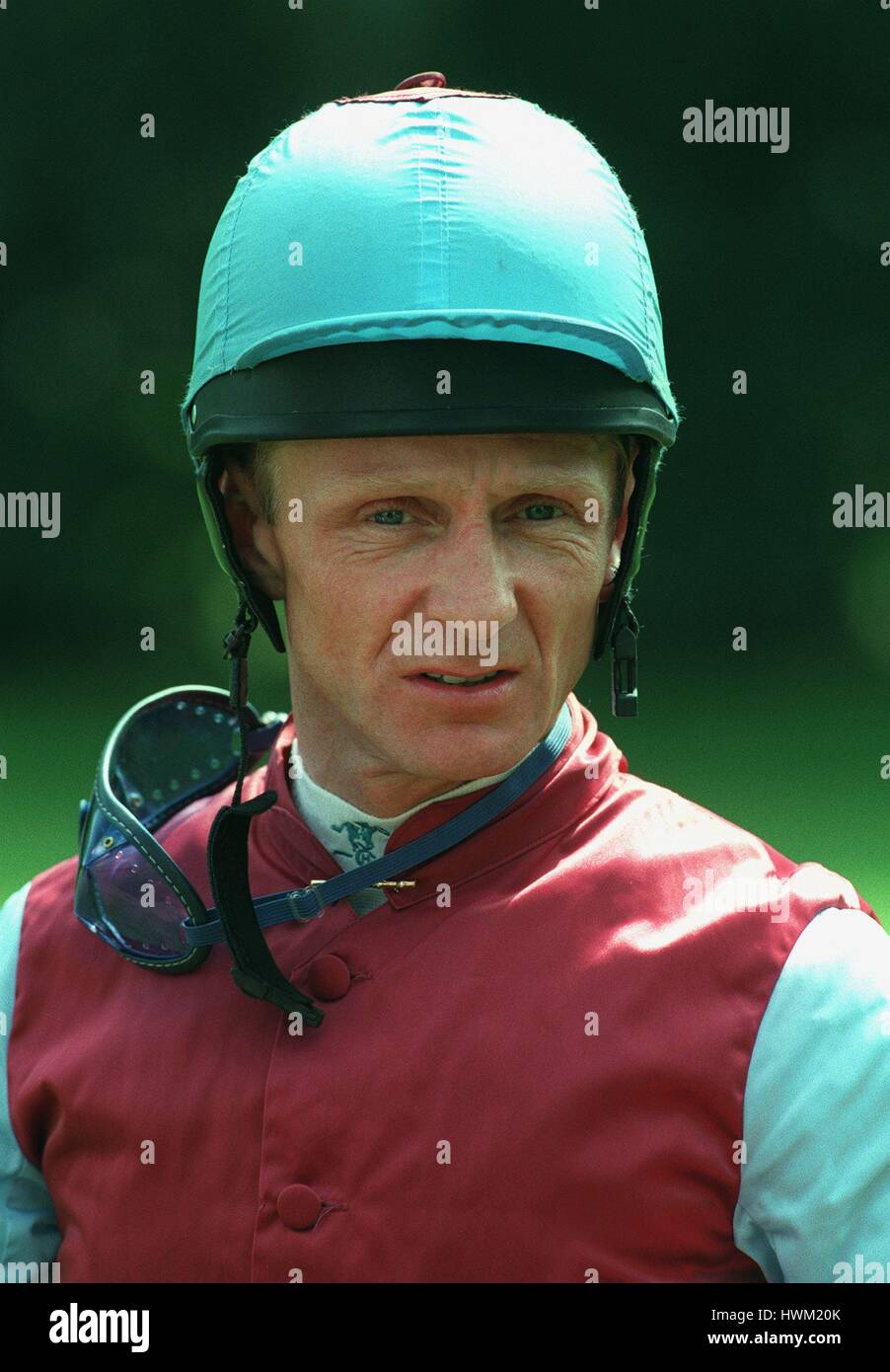 KEVIN DARLEY JOCKEY 31 May 1995 Stock Photo - Alamy