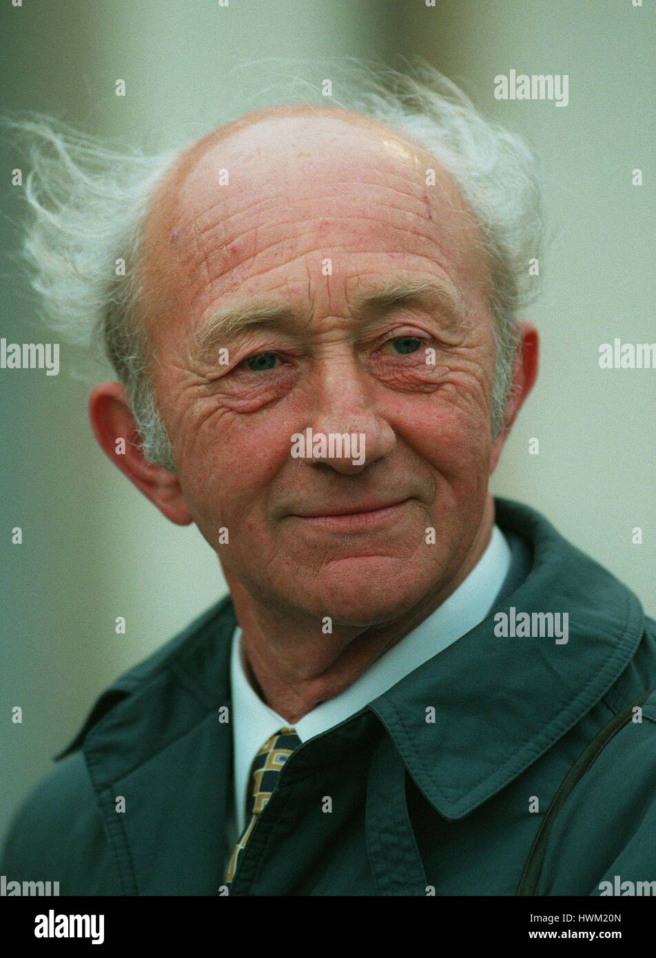 Ivory horse hi-res stock photography and images - Alamy