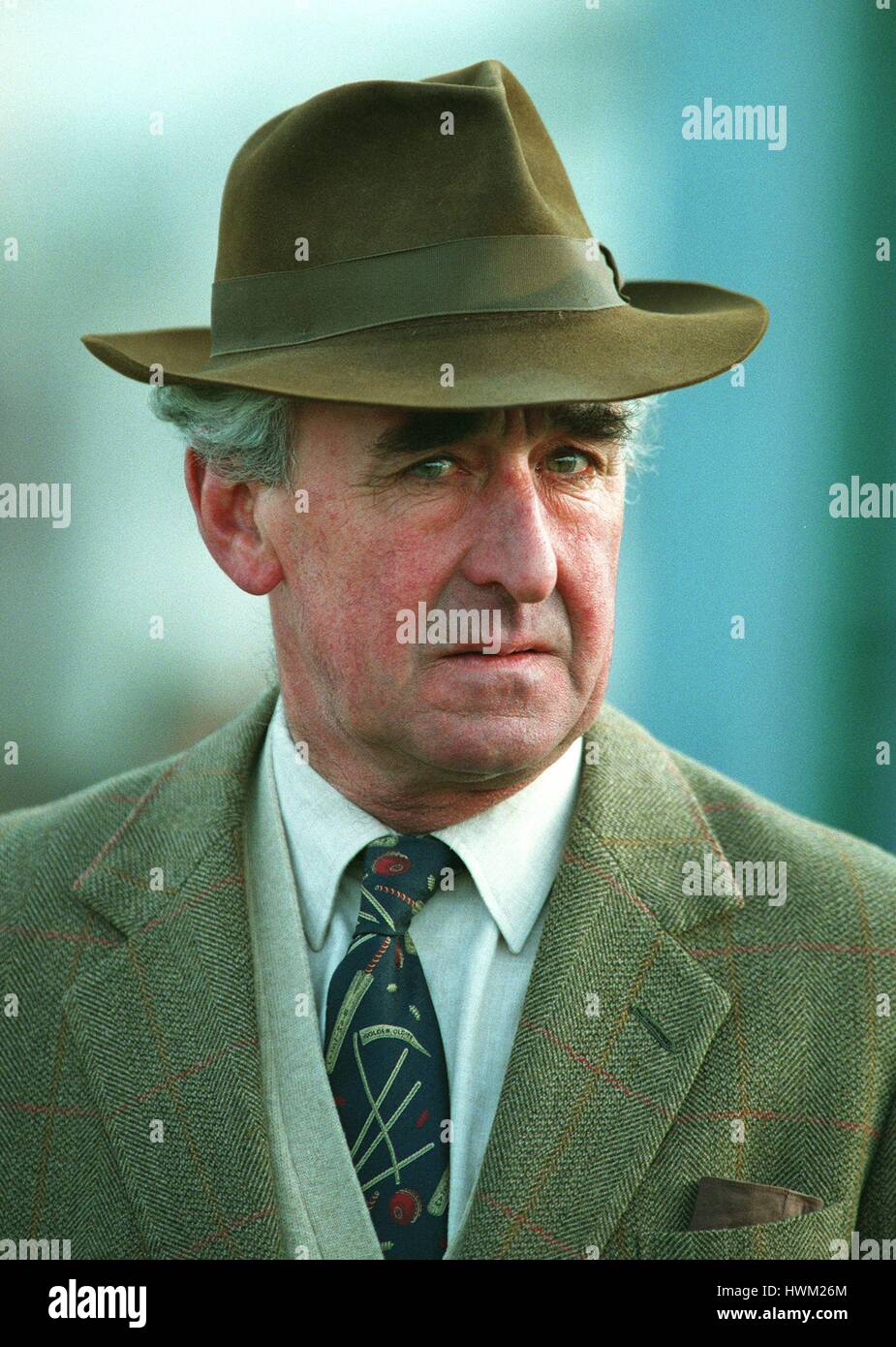 JOSH GIFFORD RACE HORSE TRAINER 12 July 1995 Stock Photo - Alamy