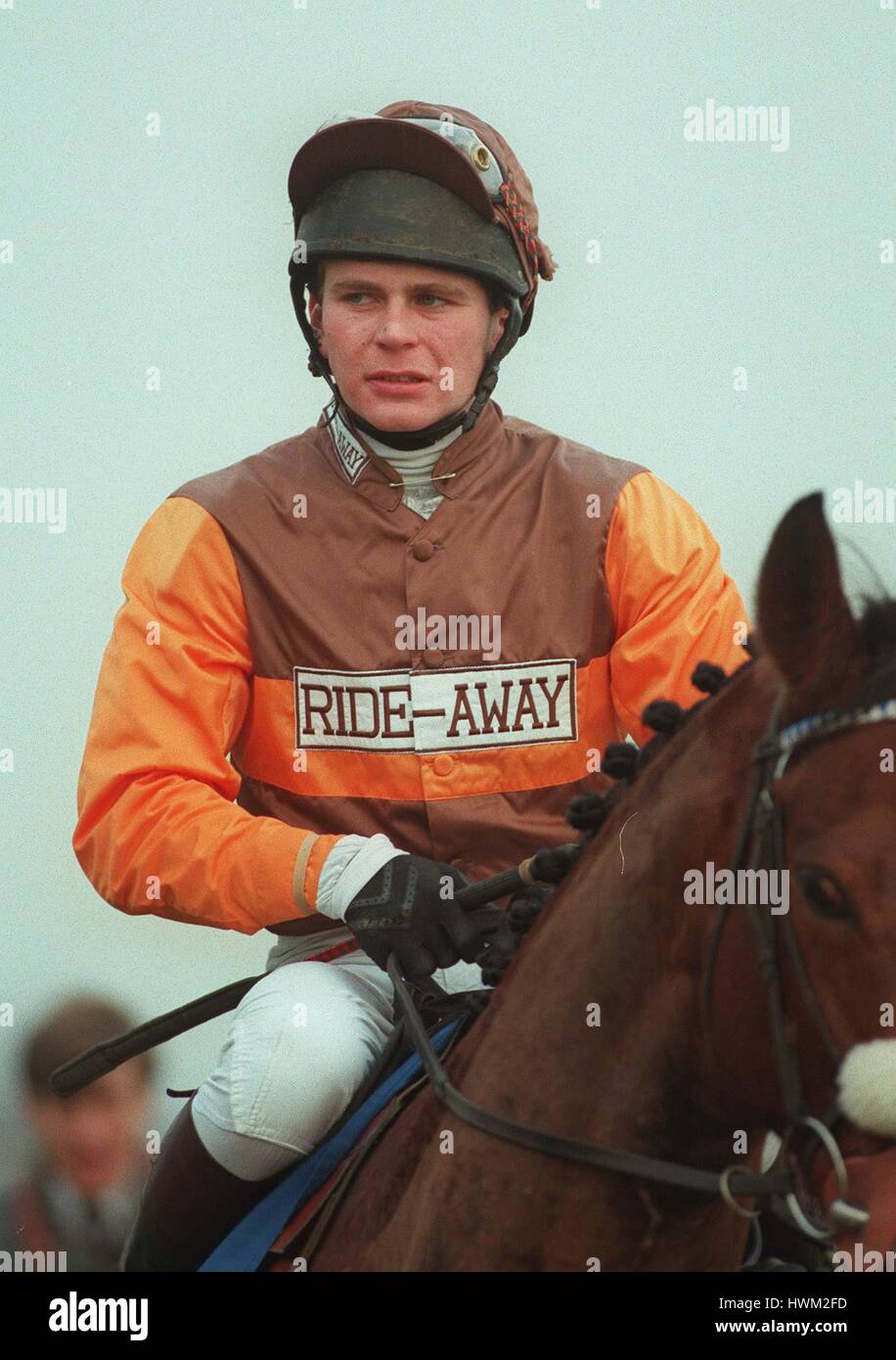 FRASER PERRATT JOCKEY 11 December 1995 Stock Photo - Alamy