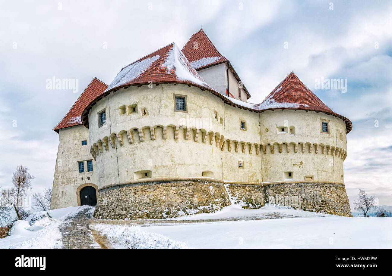 Castle Veliki Tabor in Croatia Stock Photo - Alamy