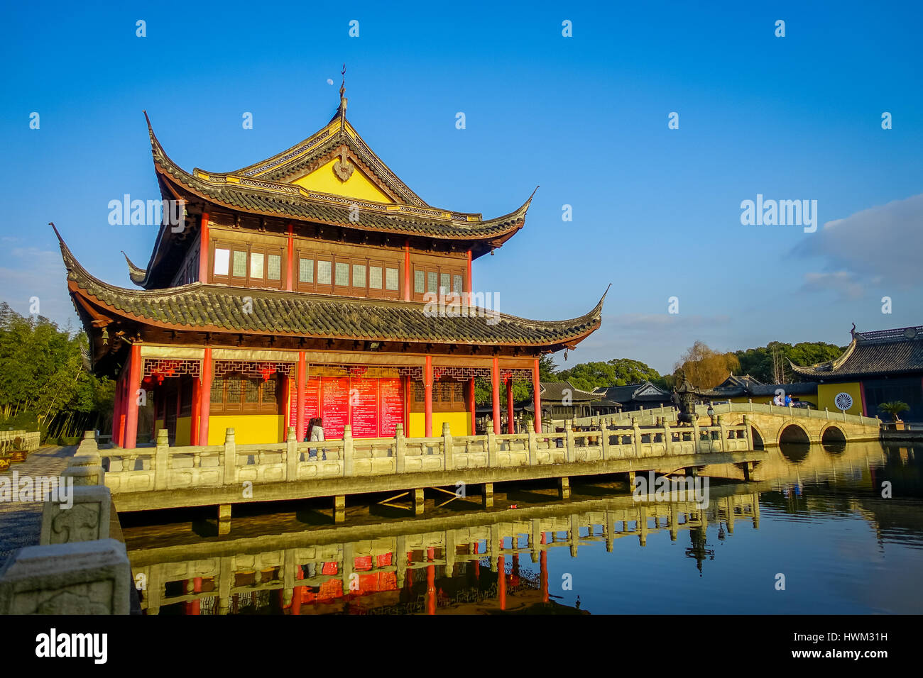 SHANGHAI, CHINA - 29 JANUARY, 2017: Beautiful traditional chinese ...