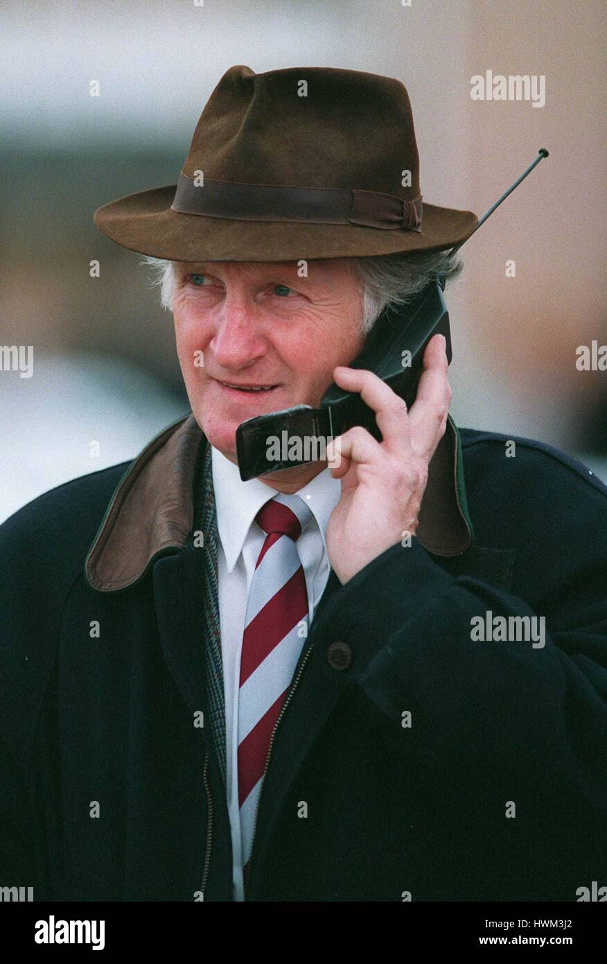 MARTIN PIPE RACE HORSE TRAINER 12 November 1996 Stock Photo - Alamy