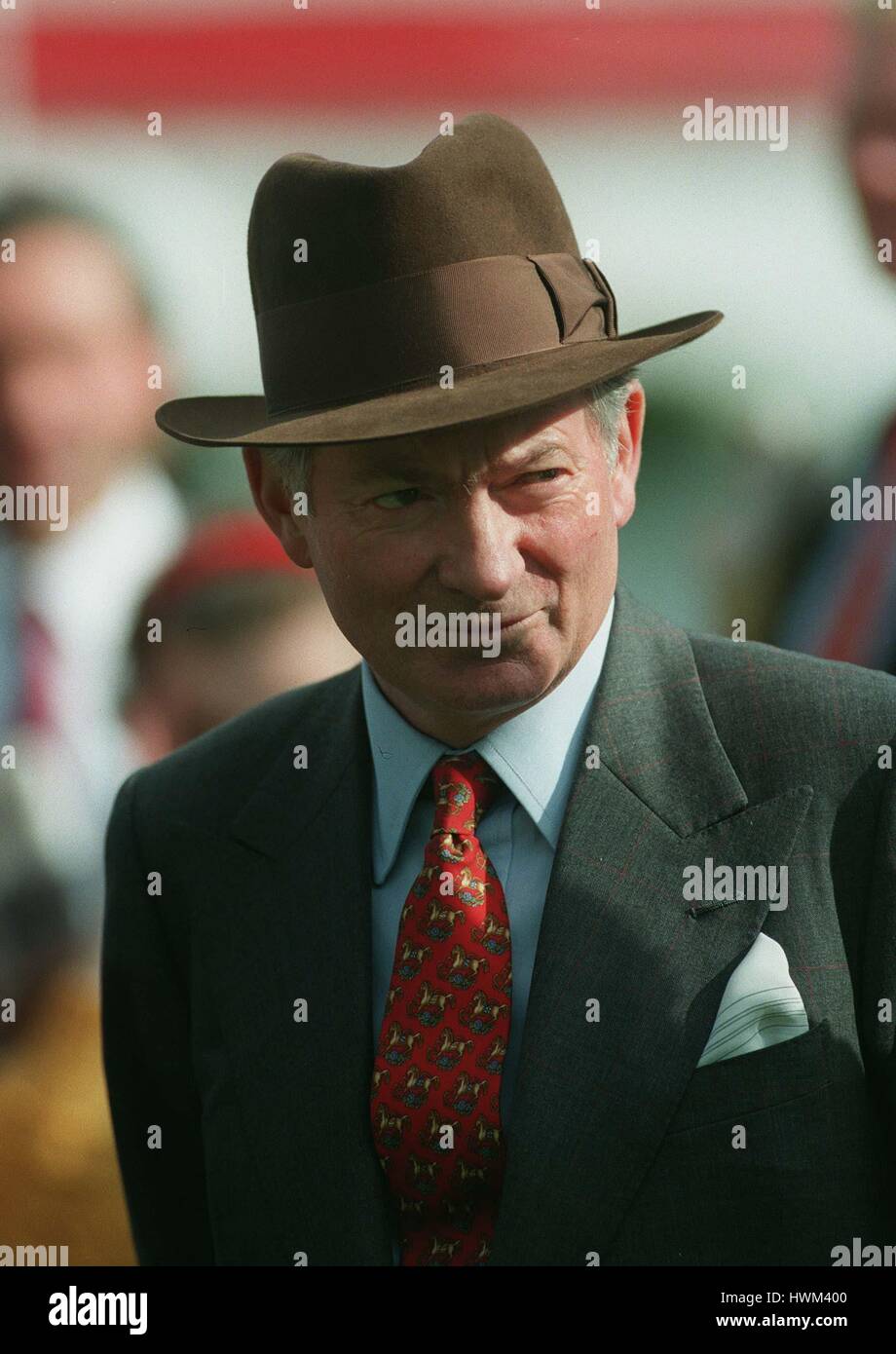 BARRY HILLS RACE HORSE TRAINER 16 September 1996 Stock Photo - Alamy