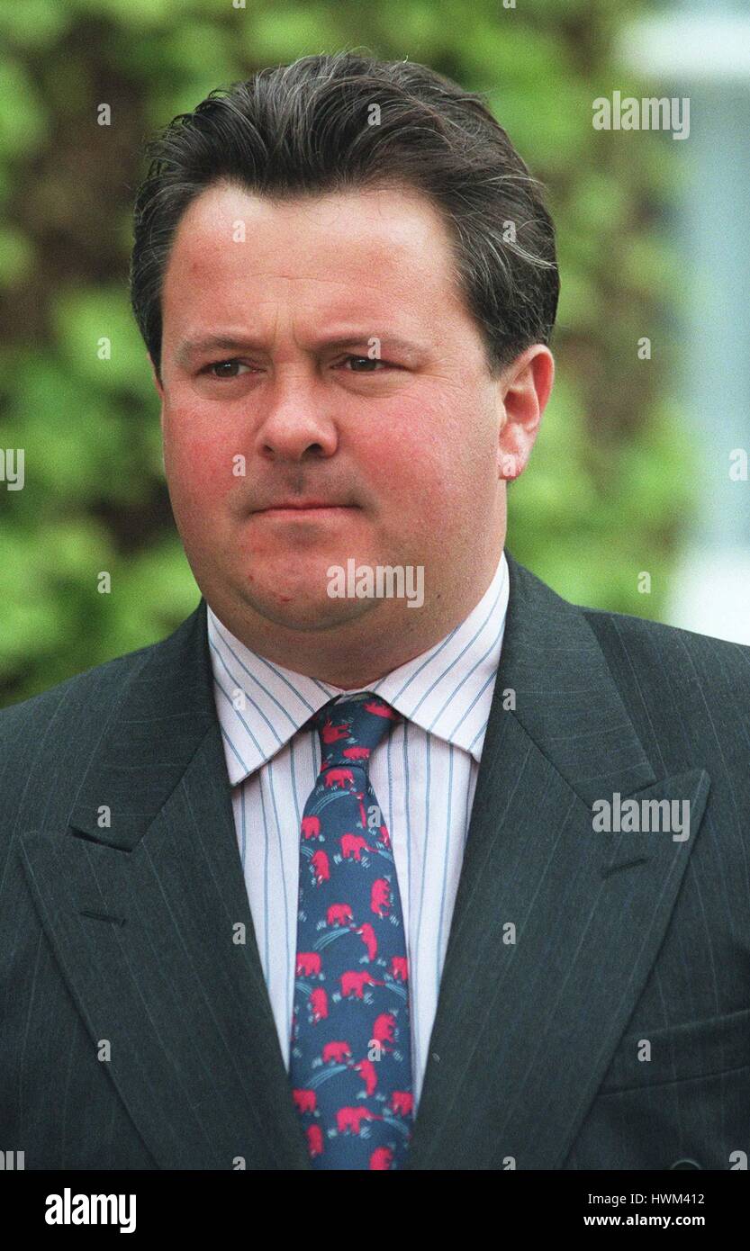 Peter chapple hyam trainer hi-res stock photography and images - Alamy