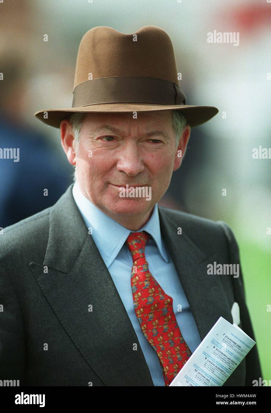 BARRY HILLS RACE HORSE TRAINER 30 April 1996 Stock Photo - Alamy