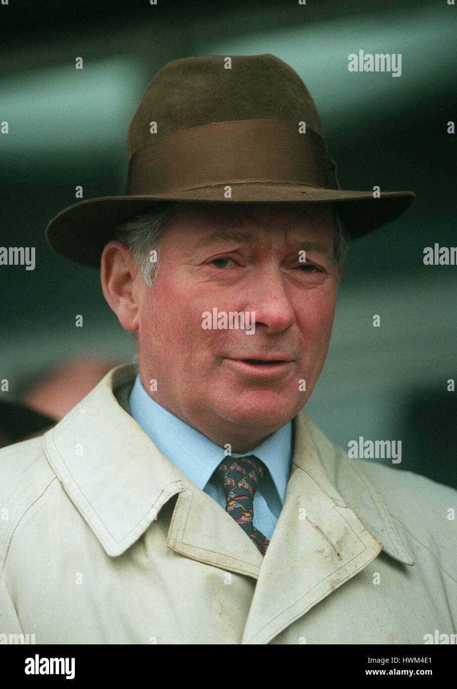 BARRY HILLS RACE HORSE TRAINER 04 April 1996 Stock Photo - Alamy