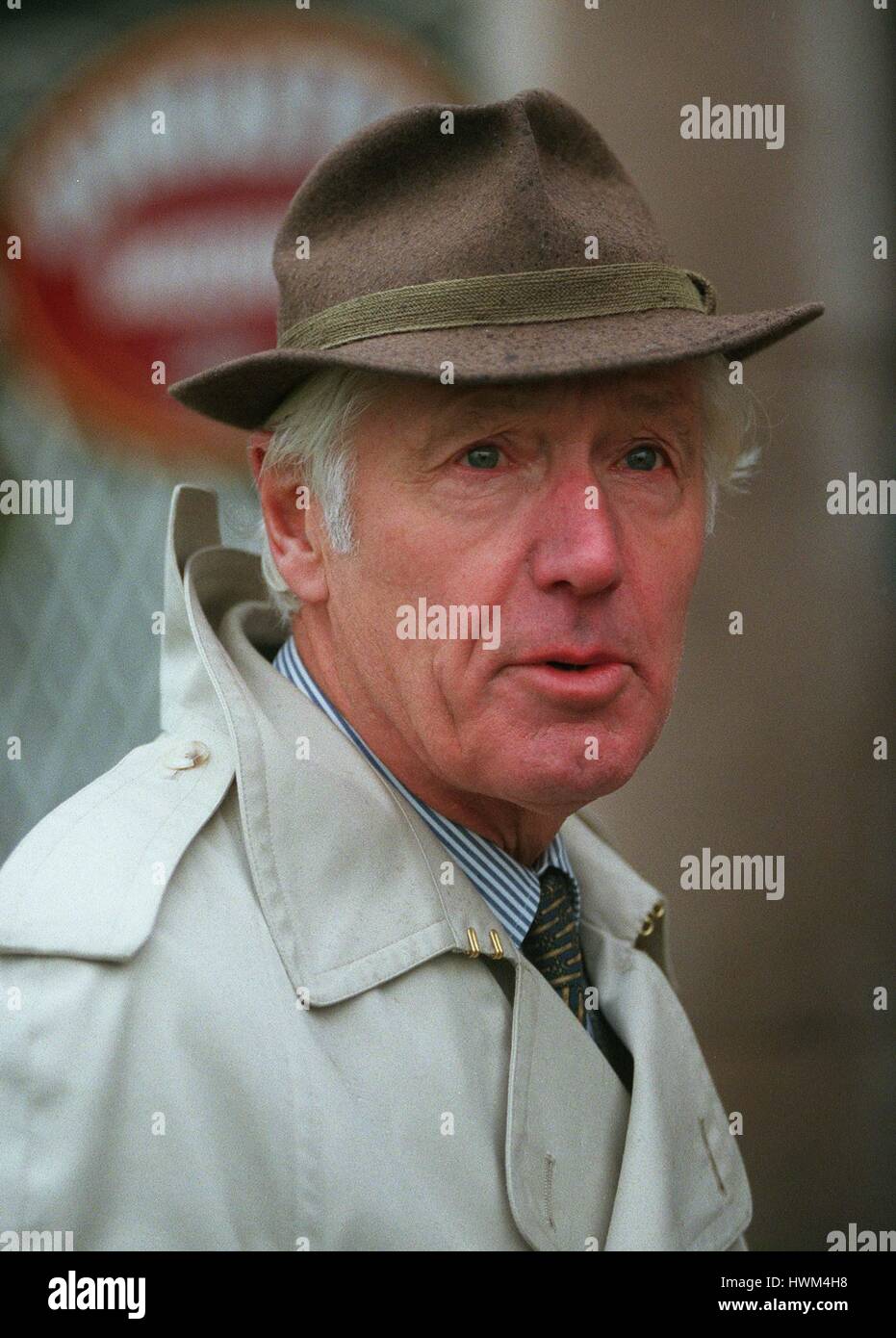 GEOFF WRAGG RACE HORSE TRAINER 04 April 1996 Stock Photo - Alamy