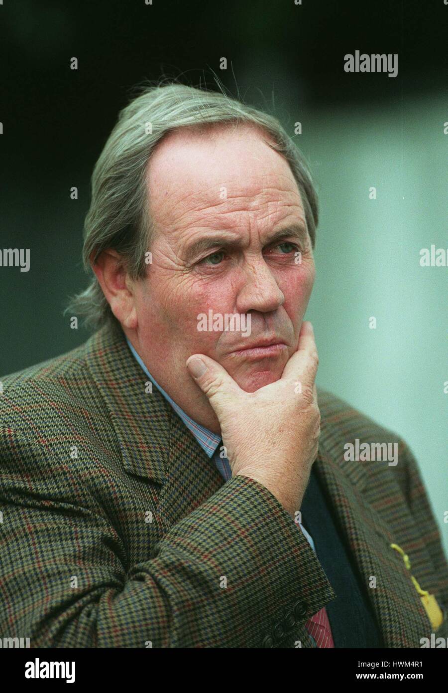 RICHARD HANNON RACE HORSE TRAINER 16 September 1996 Stock Photo - Alamy