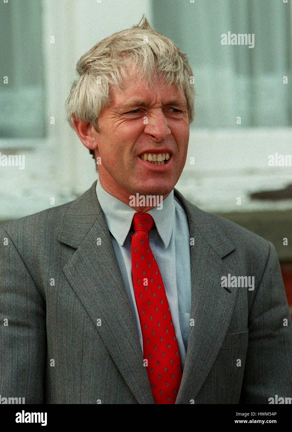 JEREMY GLOVER RACE HORSE TRAINER 22 May 1996 Stock Photo - Alamy