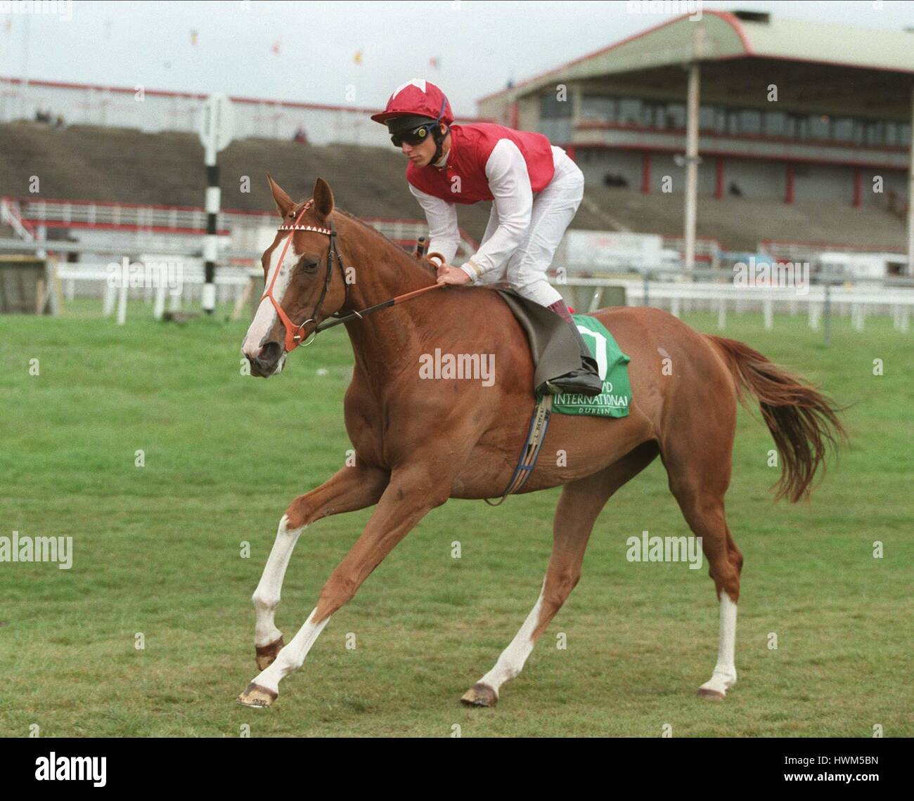 Sun ballet hi-res stock photography and images - Alamy