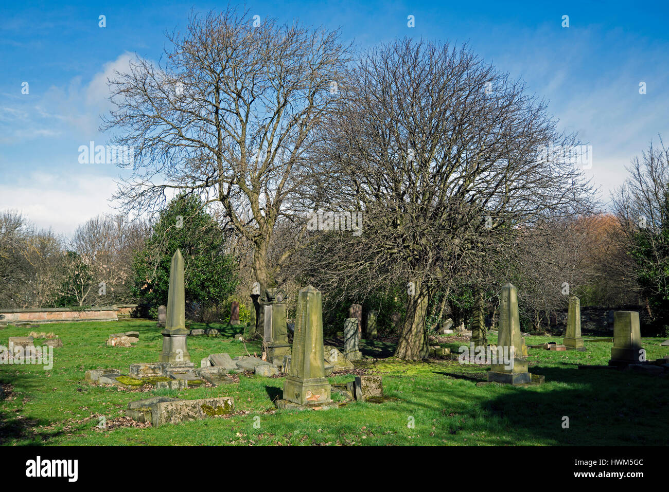 Dalry burial ground hi-res stock photography and images - Alamy