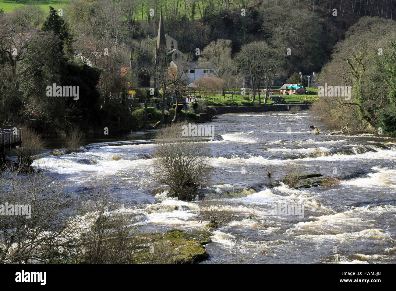 Fast flowing river hi-res stock photography and images - Alamy