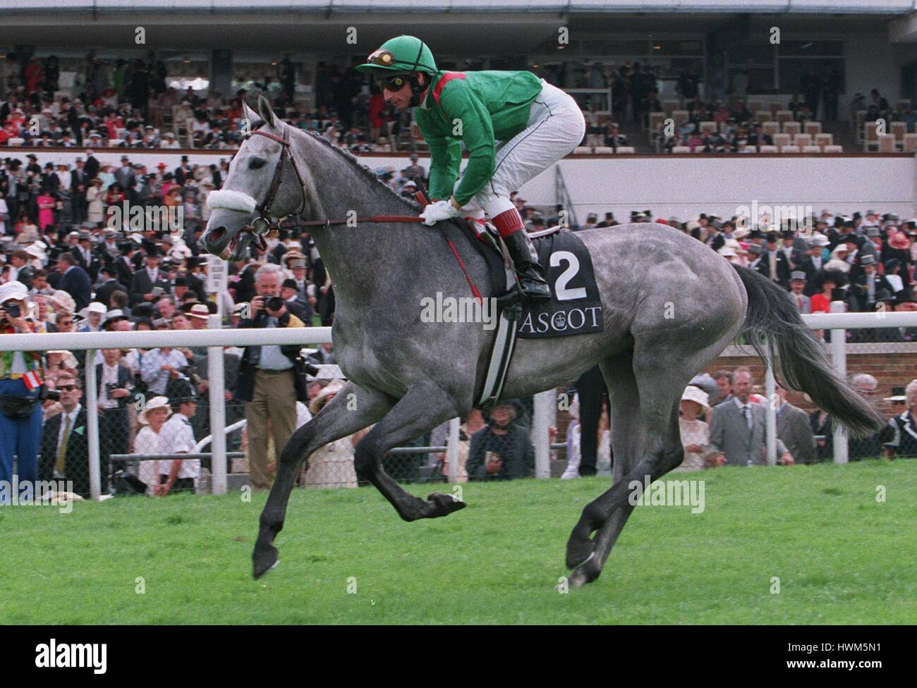 DAYLAMI RIDDEN BY G.MOSSE 25 June 1997 Stock Photo - Alamy