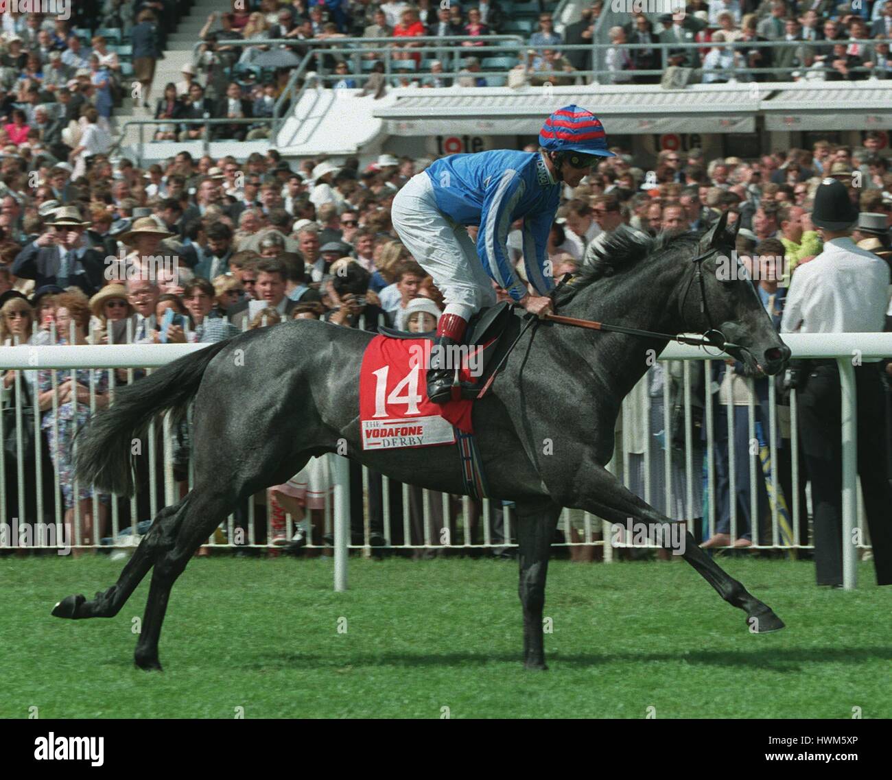 Ray cochrane hi-res stock photography and images - Alamy