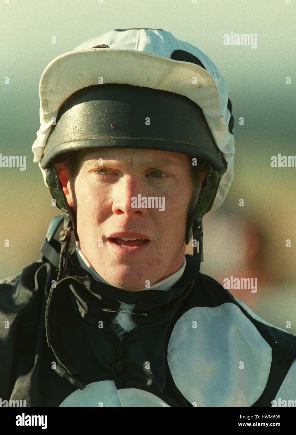 TOM DASCOMBE JOCKEY 04 November 1997 Stock Photo - Alamy