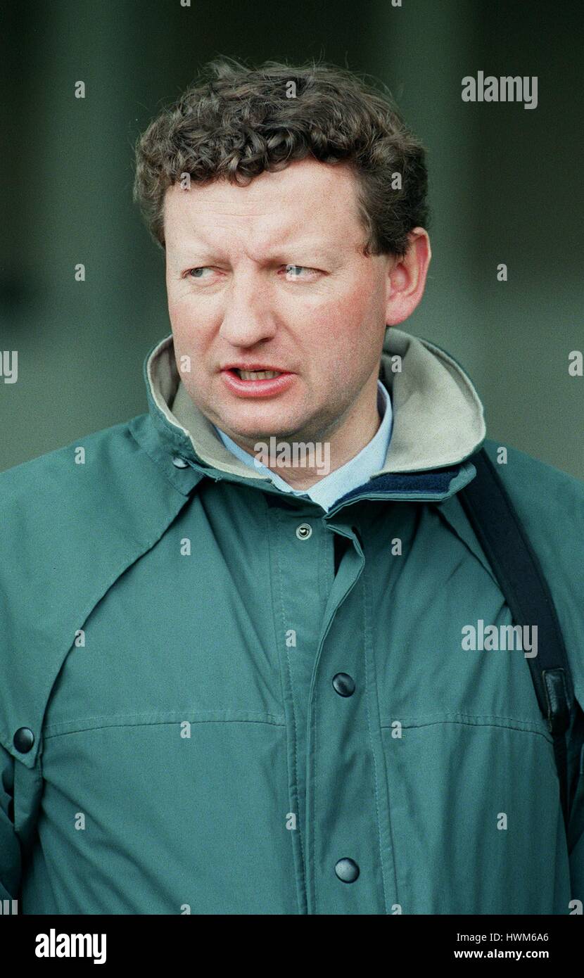 MARK JOHNSTON RACE HORSE TRAINER 16 May 1997 Stock Photo - Alamy