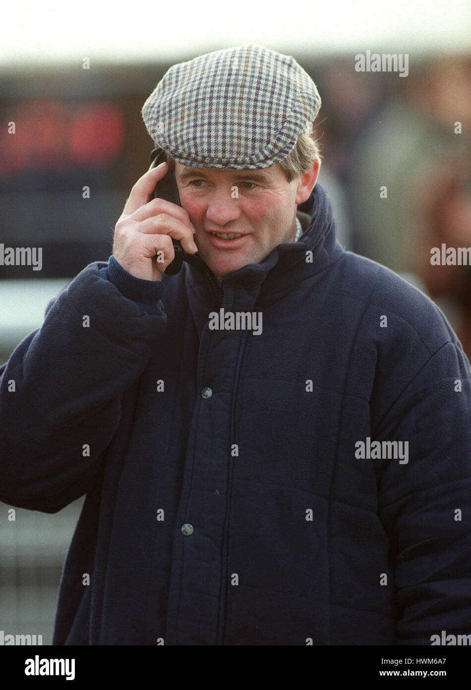 STEVE BROOKSHAW ON MOBILE RACEHORSE TRAINER 26 November 1997 Stock ...