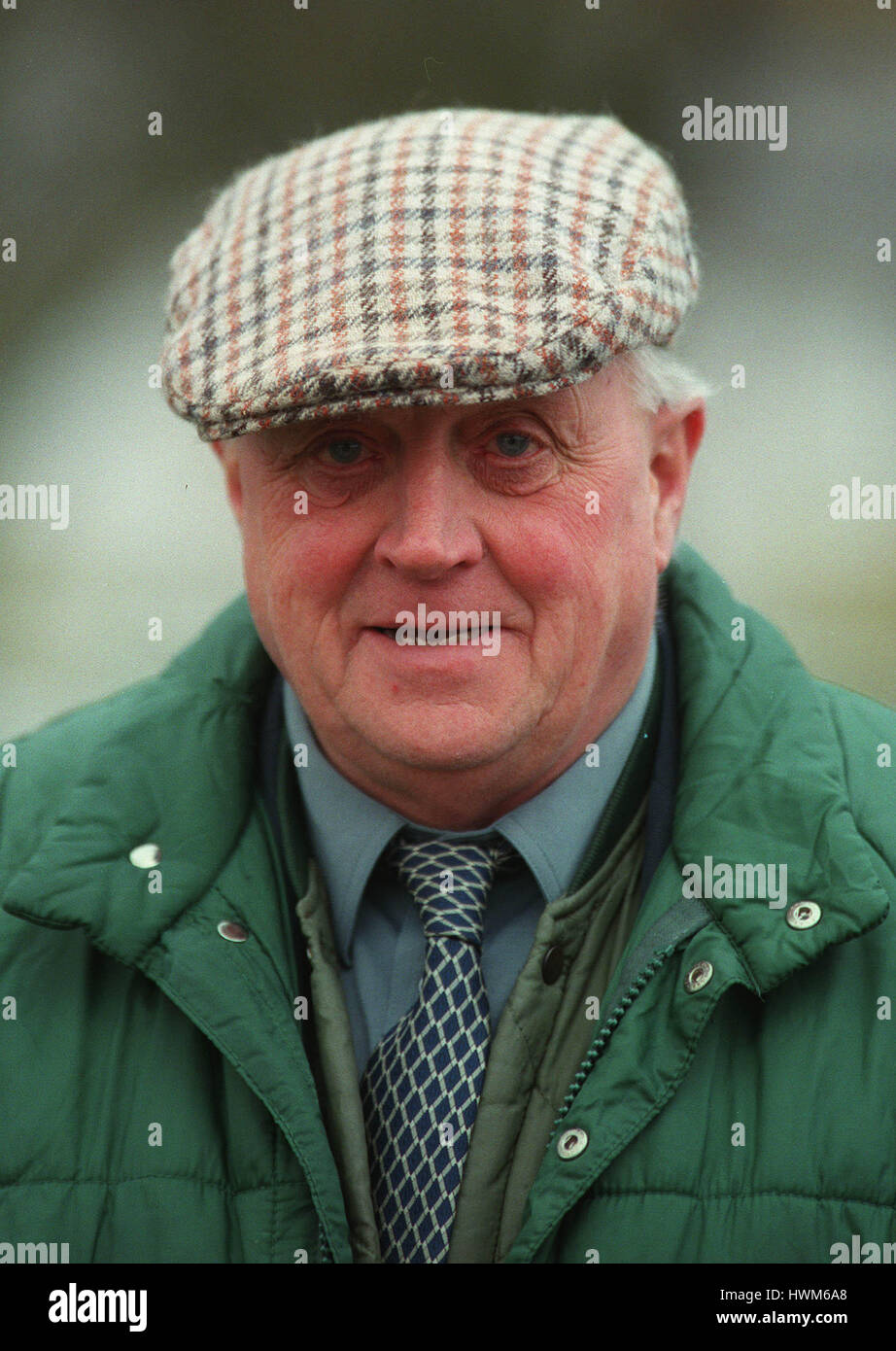 MICK EASTERBY RACE HORSE TRAINER 19 November 1997 Stock Photo - Alamy