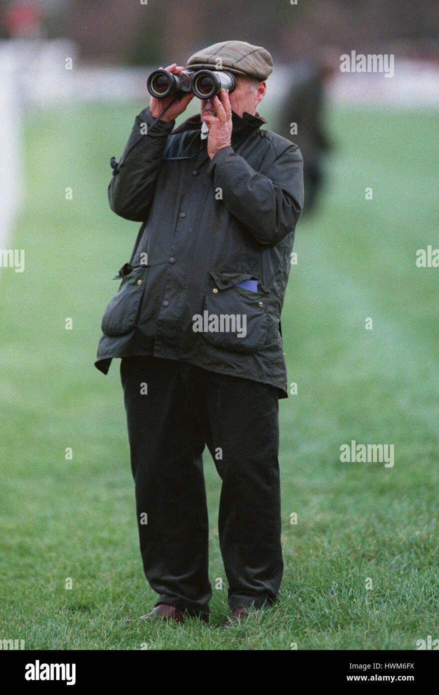 MICHAEL SCUDAMORE RACE HORSE TRAINER 12 November 1997 Stock Photo - Alamy