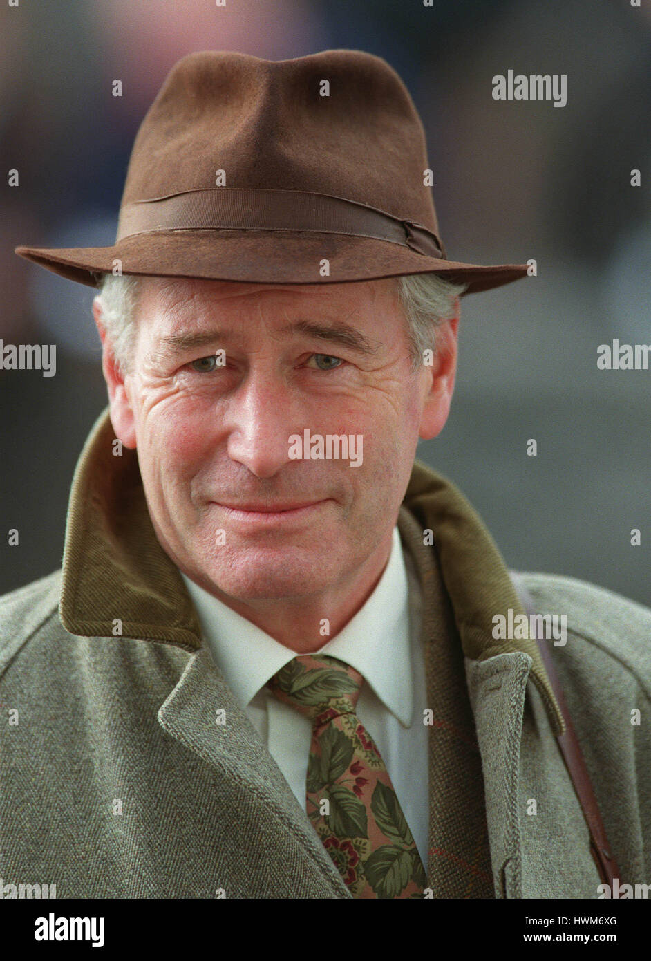 JOHN COOMBE RACE HORSE TRAINER 11 November 1997 Stock Photo - Alamy
