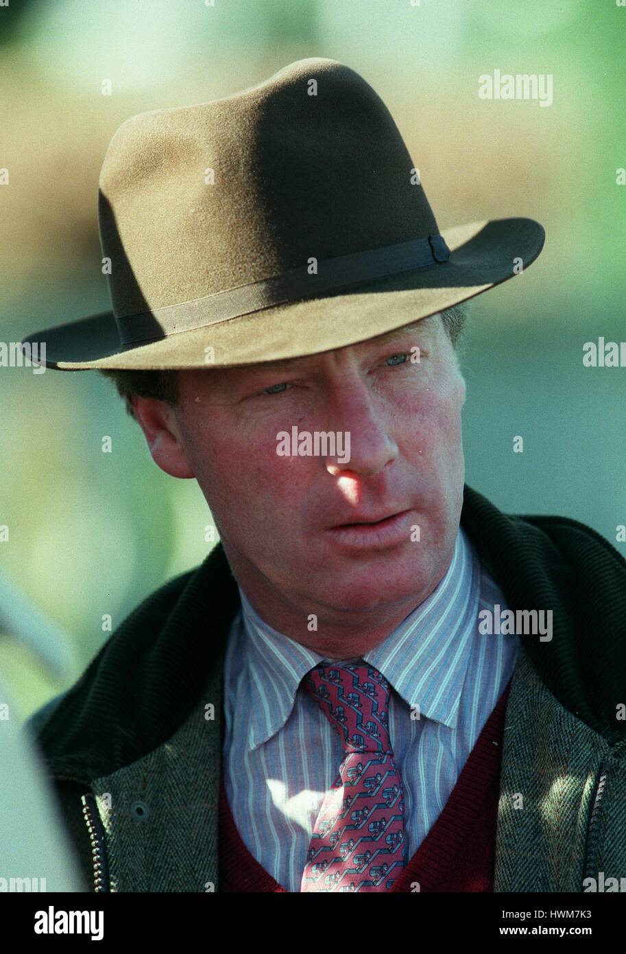 Buckler hi-res stock photography and images - Alamy