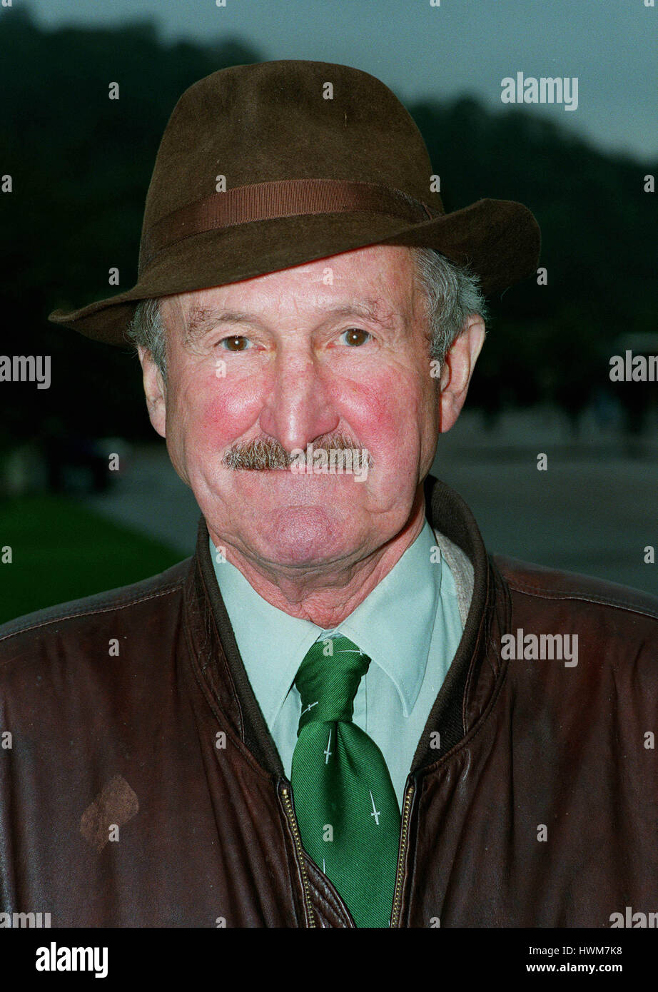 DAVID THOM RACE HORSE TRAINER 20 October 1997 Stock Photo - Alamy
