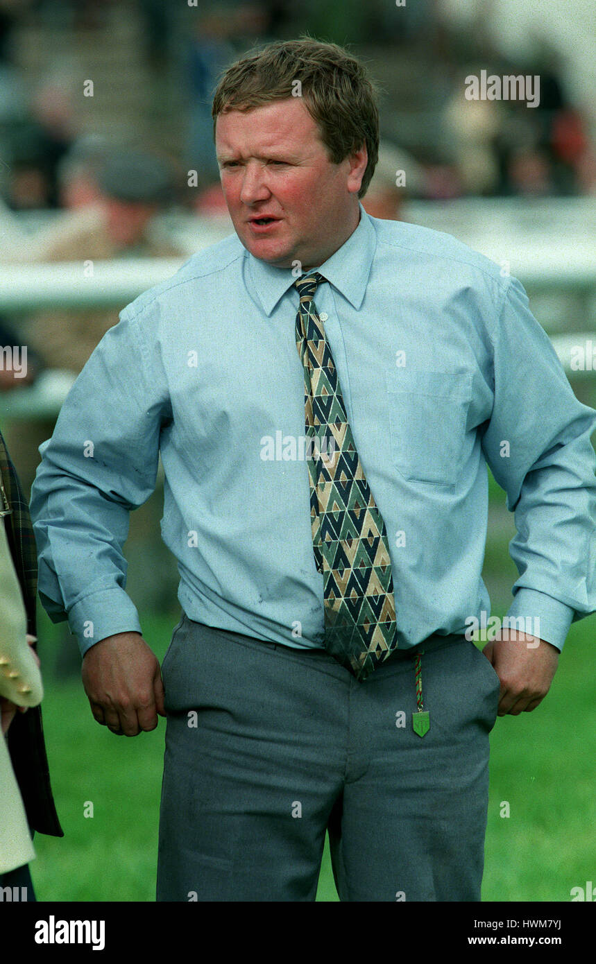 RICHARD PRICE. RACE HORSE TRAINER 20 October 1997 Stock Photo - Alamy