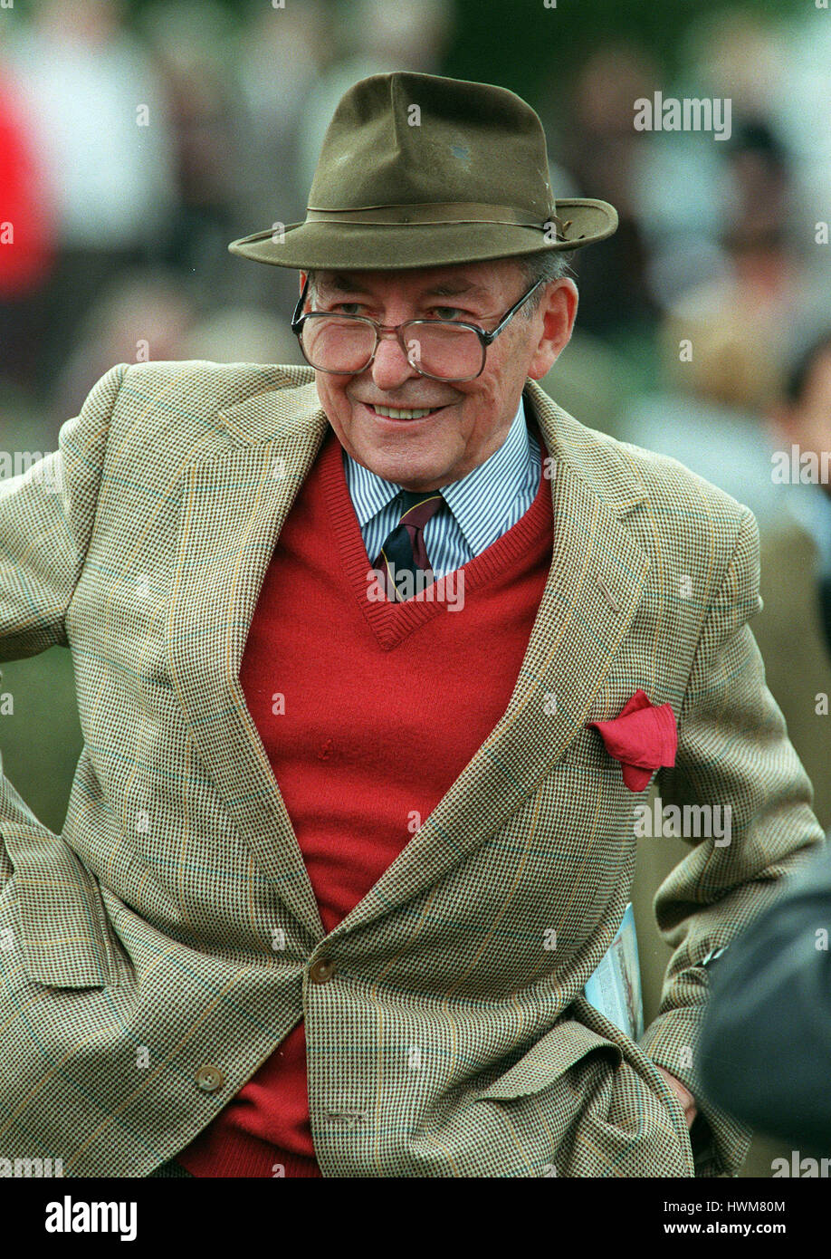 HARRY THOMPSON-JONES RACE HORSE TRAINER 20 October 1997 Stock Photo - Alamy
