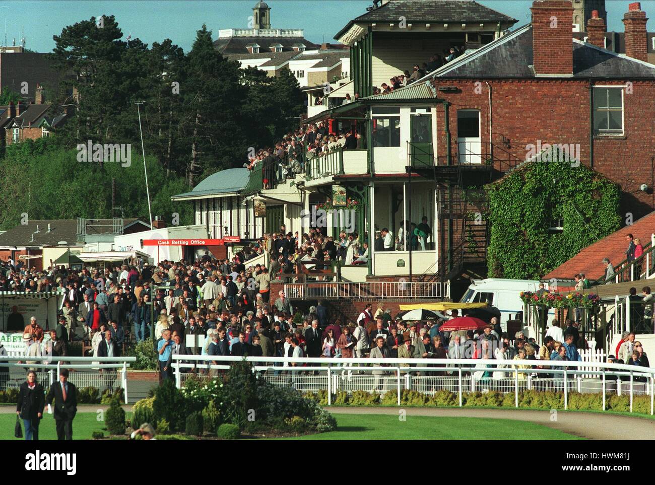 WARWICK RACES GENERAL VIEW 03 June 1997 Stock Photo - Alamy