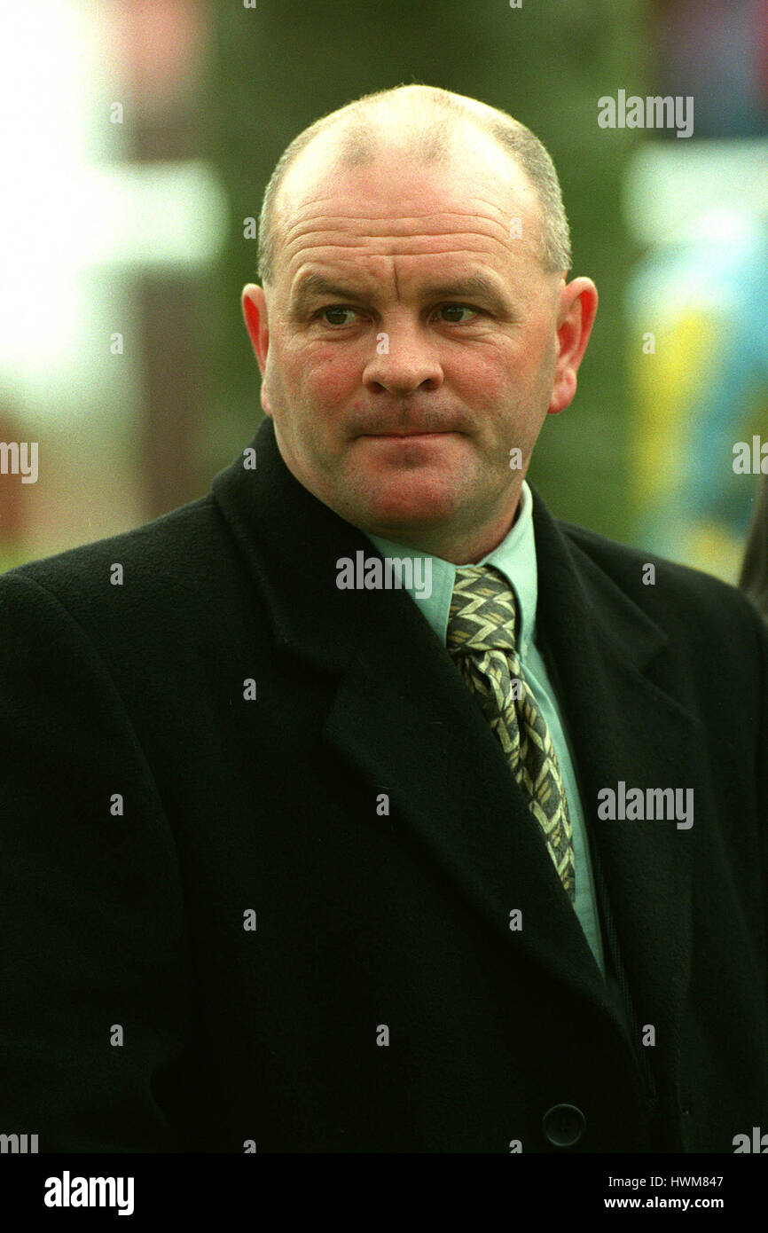 DAVID NICHOLLS RACE HORSE TRAINER 17 April 1998 Stock Photo - Alamy