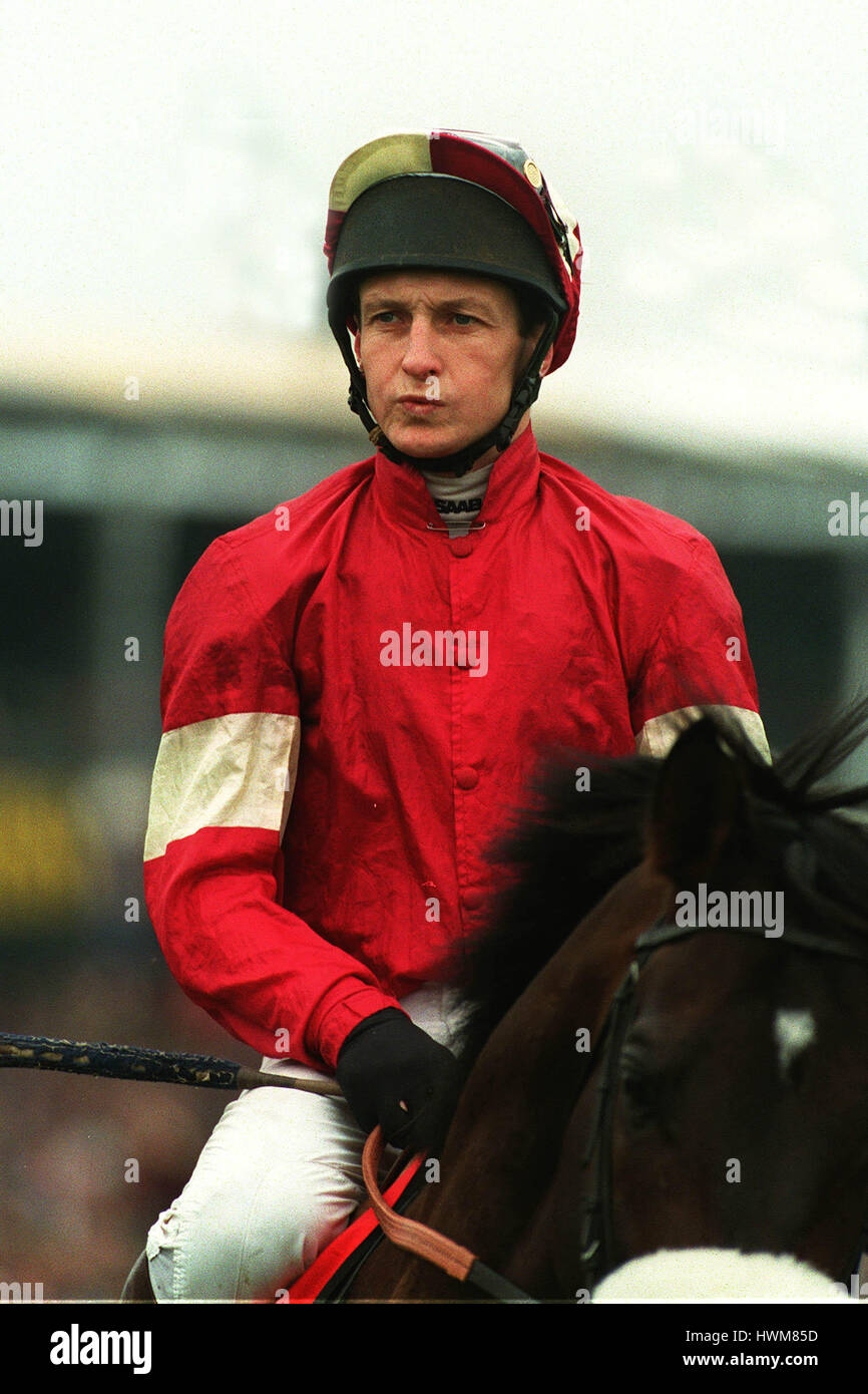 RICHARD DUNWOODY JOCKEY 24 March 1998 Stock Photo - Alamy