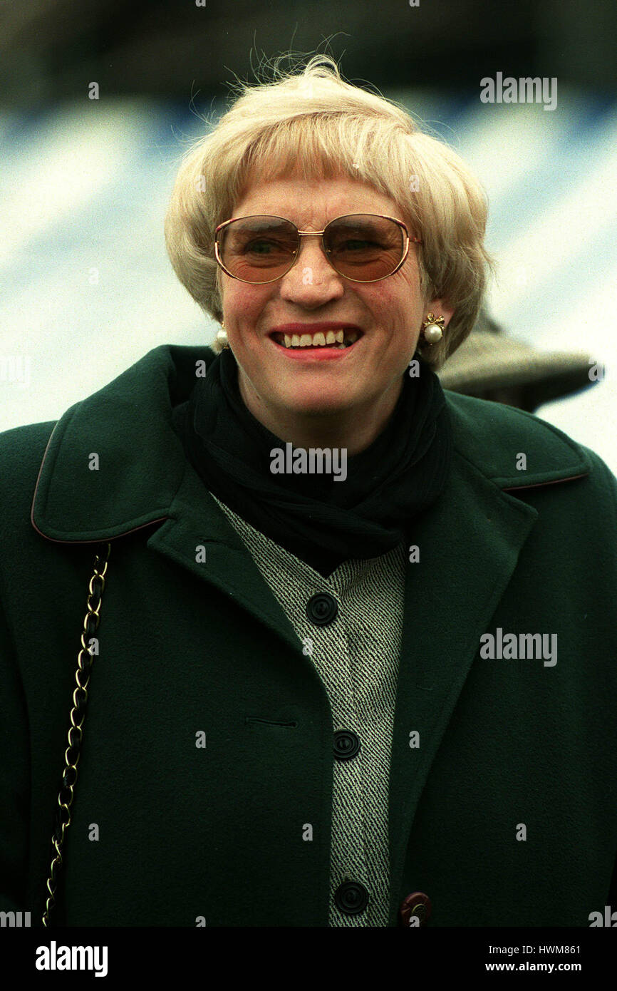 MARY REVELEY RACE HORSE TRAINER 24 March 1998 Stock Photo - Alamy