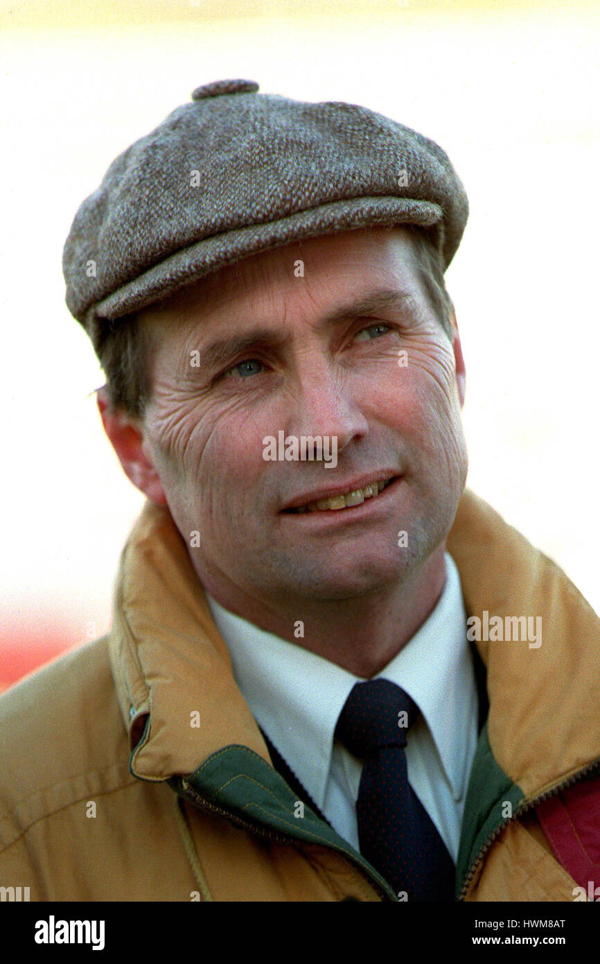 George moore racing hi-res stock photography and images - Alamy