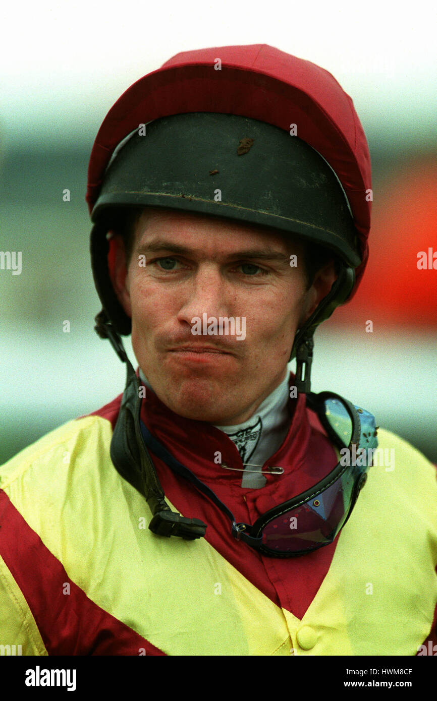 IAN LAWRENCE JOCKEY 24 February 1998 Stock Photo - Alamy