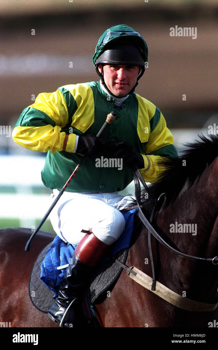 RICHARD WILKINSON . JOCKEY 29 October 1998 Stock Photo - Alamy