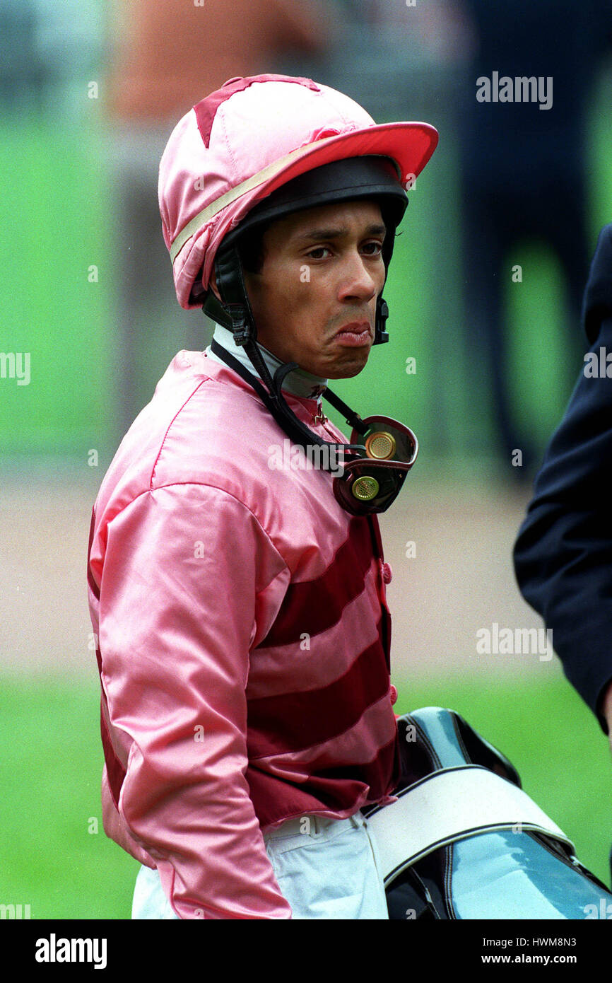 ROYSTON FFRENCH JOCKEY 14 May 1998 Stock Photo - Alamy