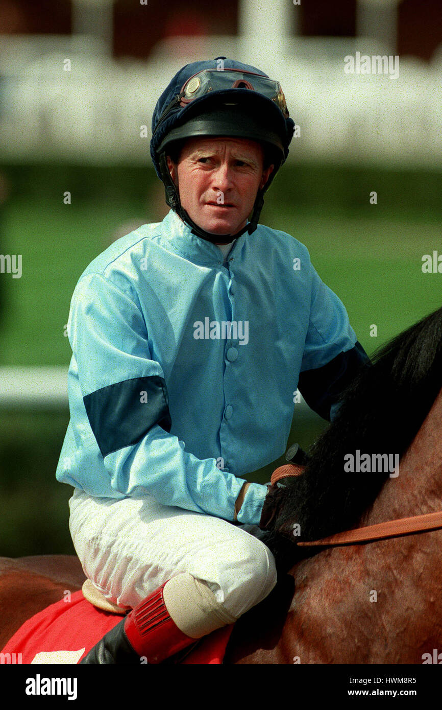 MICHAEL KINANE JOCKEY 17 April 1998 Stock Photo - Alamy