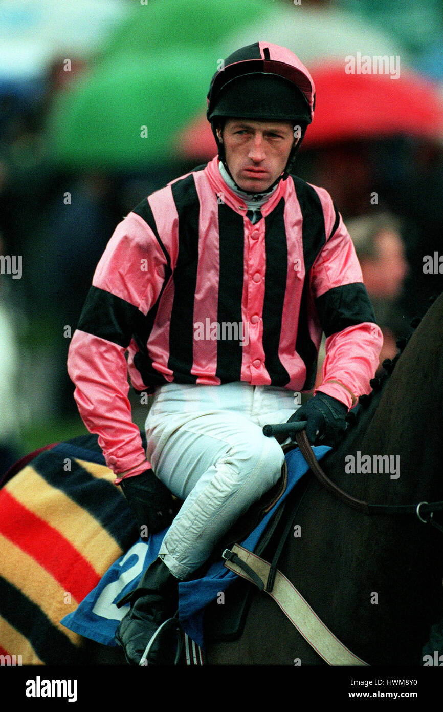 GARY LYONS JOCKEY 23 November 1998 Stock Photo - Alamy