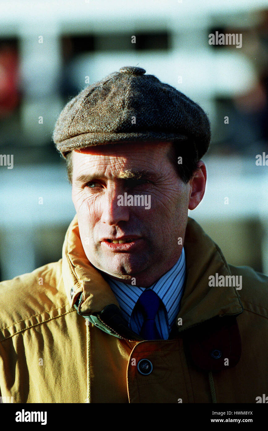 GEORGE MOORE RACE HORSE TRAINER 30 October 1998 Stock Photo - Alamy