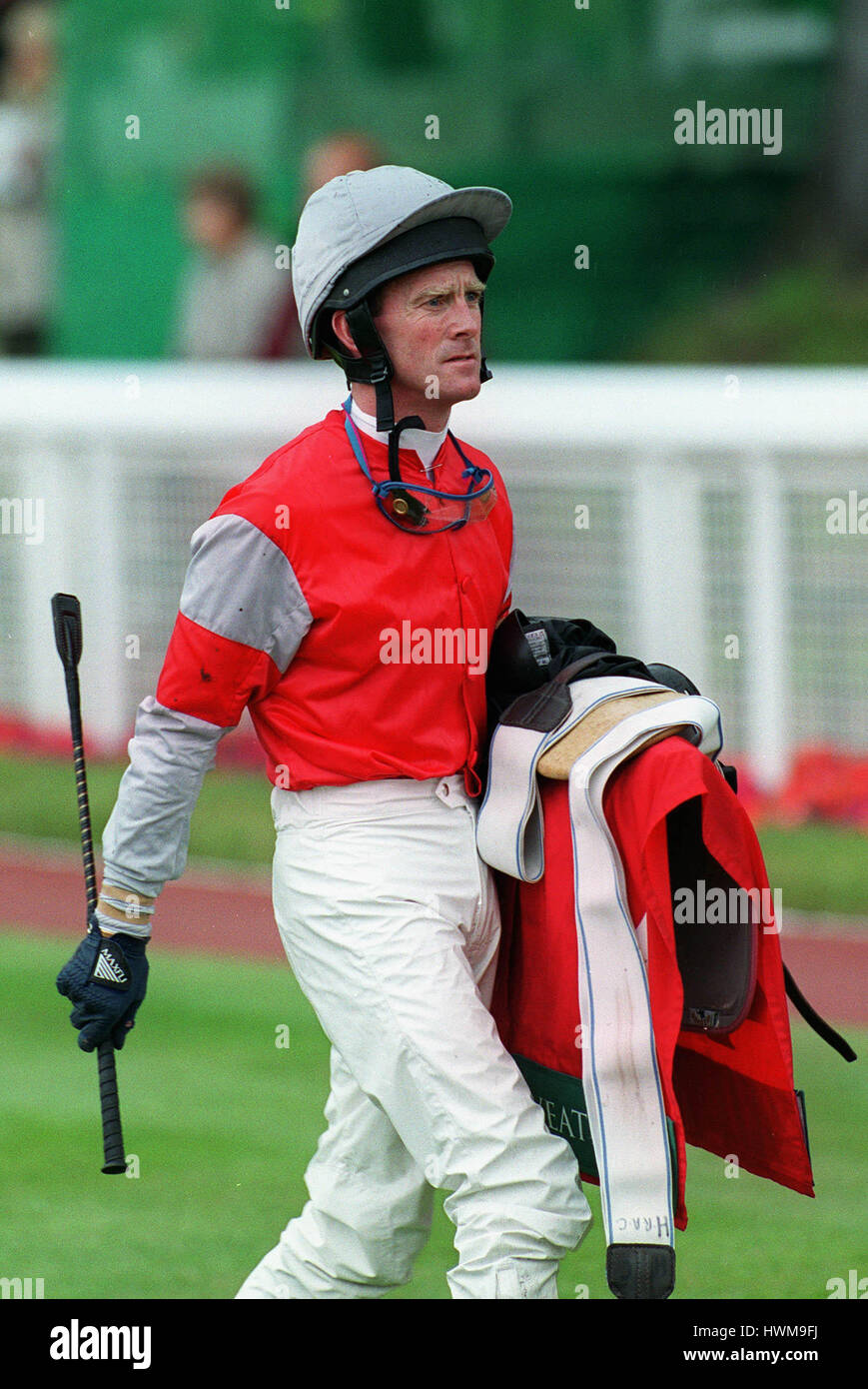 MICHAEL KINANE JOCKEY 09 September 1999 Stock Photo - Alamy