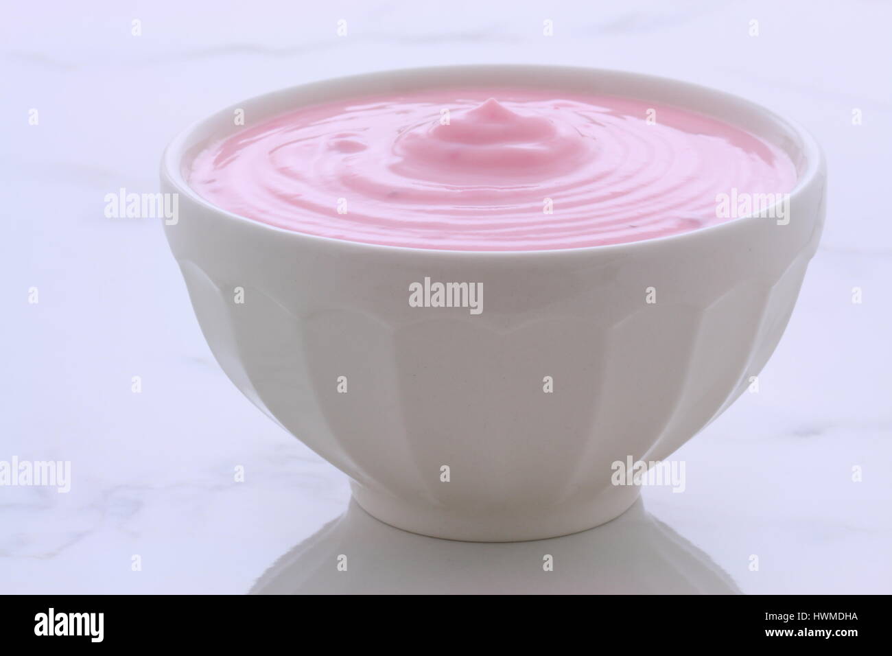 Delicious slow churned Greek strawberry yogurt, with lots of fruit and ...