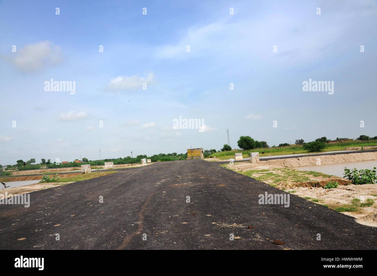 Construction Road, Jaipur, Rajasthan, India (Photo Copyright © by Saji ...