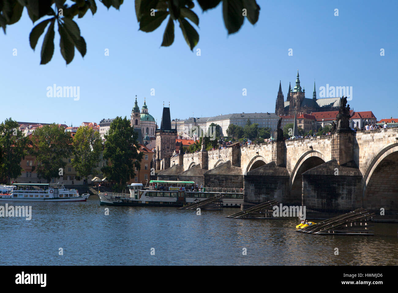 Charles Bridge Prague Stock Photos & Charles Bridge Prague Stock Images - Alamy