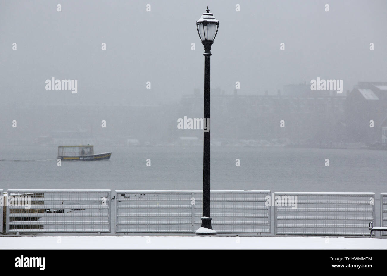 Boston skyline winter hi-res stock photography and images - Alamy