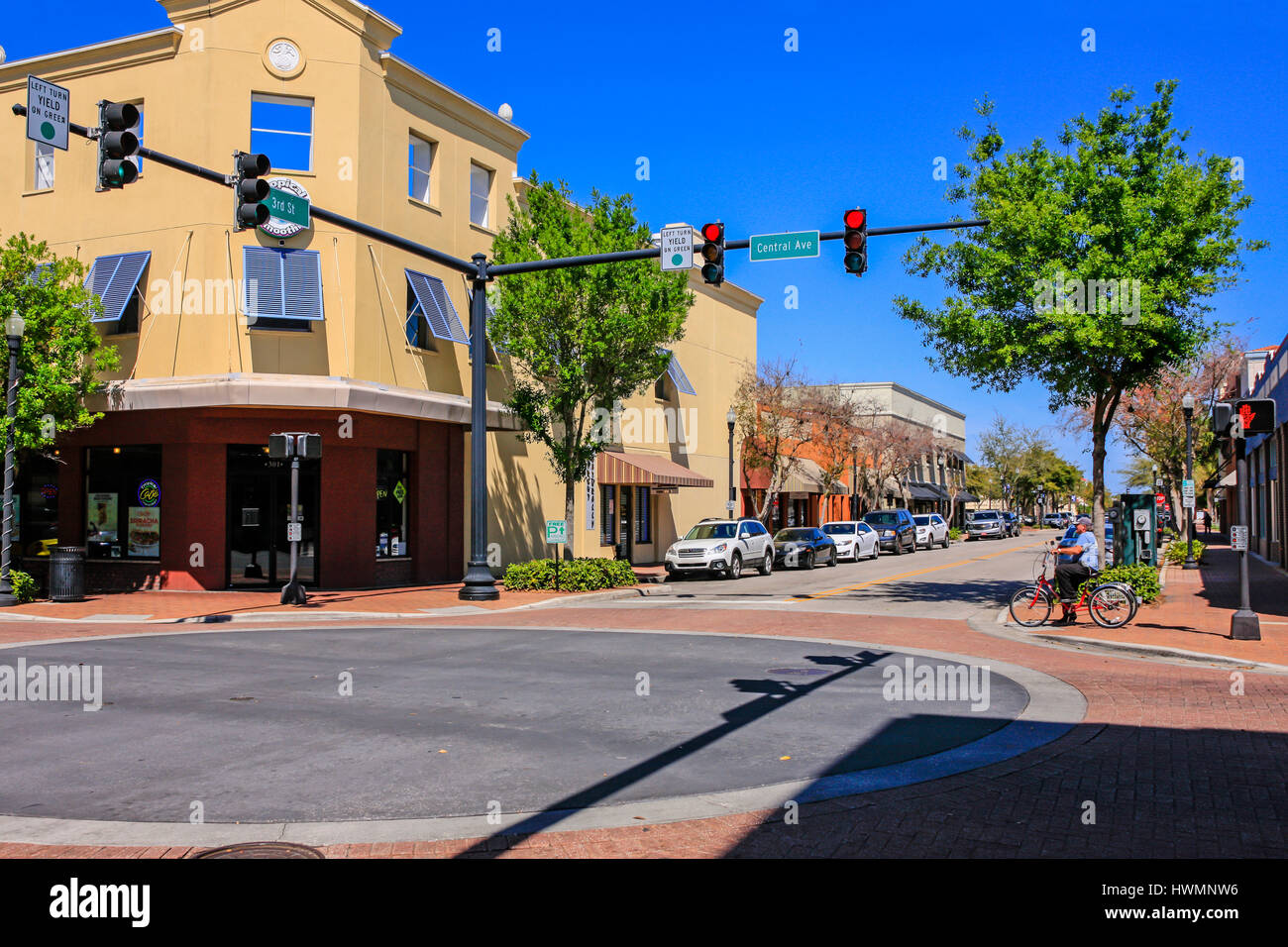 Downtown Winter Haven High Resolution Stock Photography and Images - Alamy
