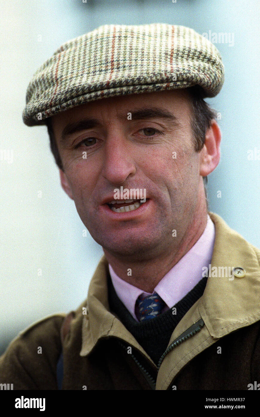 SIMON SHERWOOD RACE HORSE TRAINER 18 December 1999 Stock Photo - Alamy