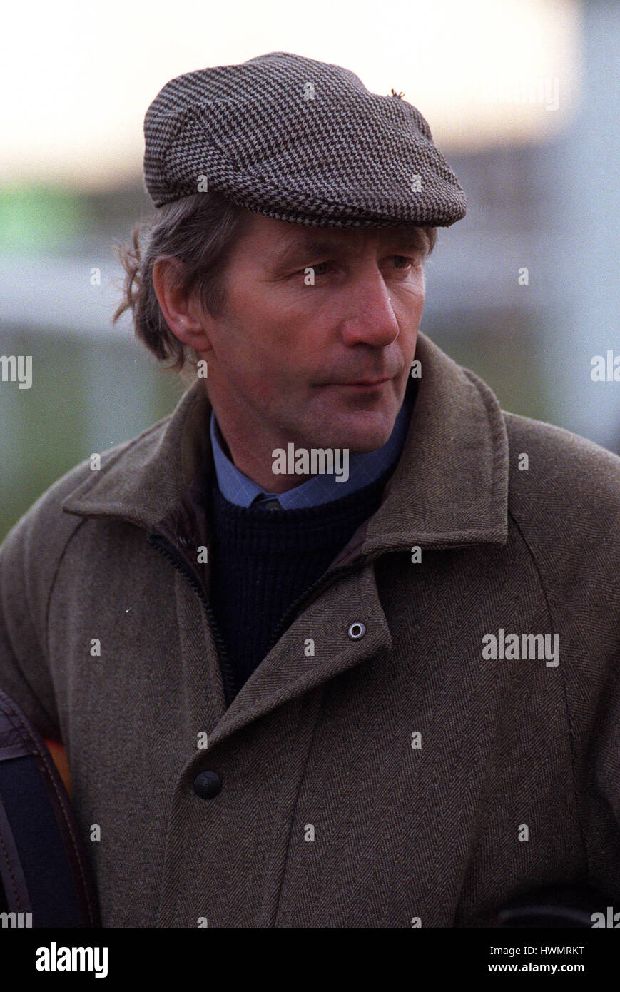R.E BARR RACE HORSE TRAINER 05 January 2000 Stock Photo - Alamy