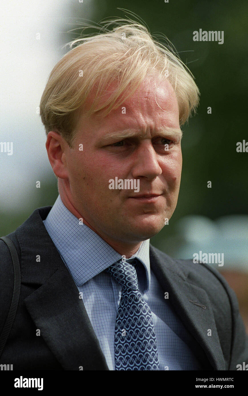 Horse racing races 2000 hi-res stock photography and images - Alamy