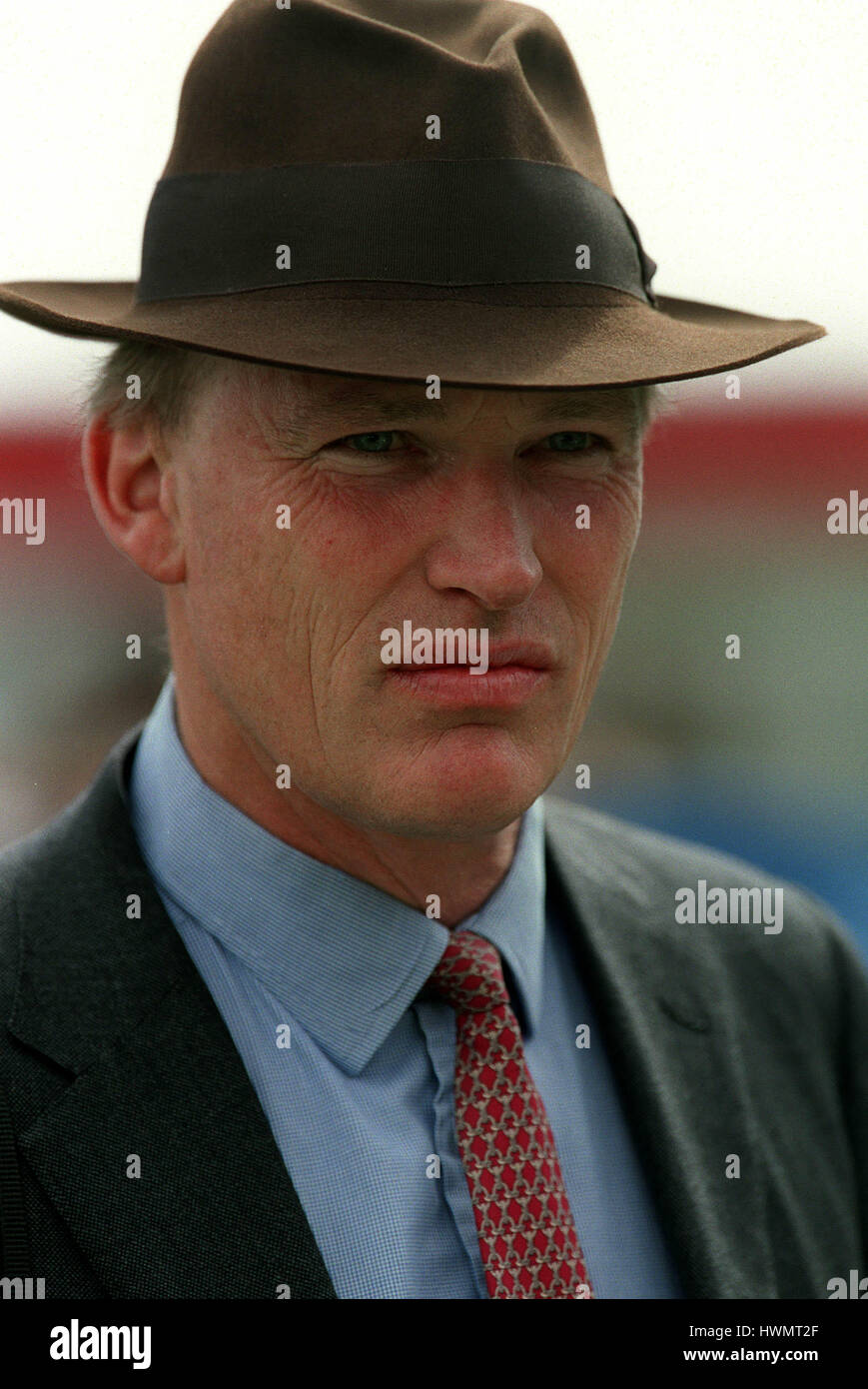 JOHN GOSDEN RACE HORSE TRAINER 09 September 2000 Stock Photo - Alamy